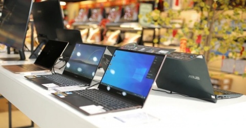 Qua "cơn sốt", thị trường laptop lao dốc