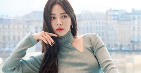 "Nữ thần không tuổi" Song Hye Kyo có làn da trắng phát sáng khiến bao ...