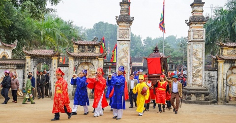 Linh thiêng Lễ hội đền Quả Sơn