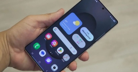 Samsung muốn bù đắp người hâm mộ đang chờ đợi One UI 7